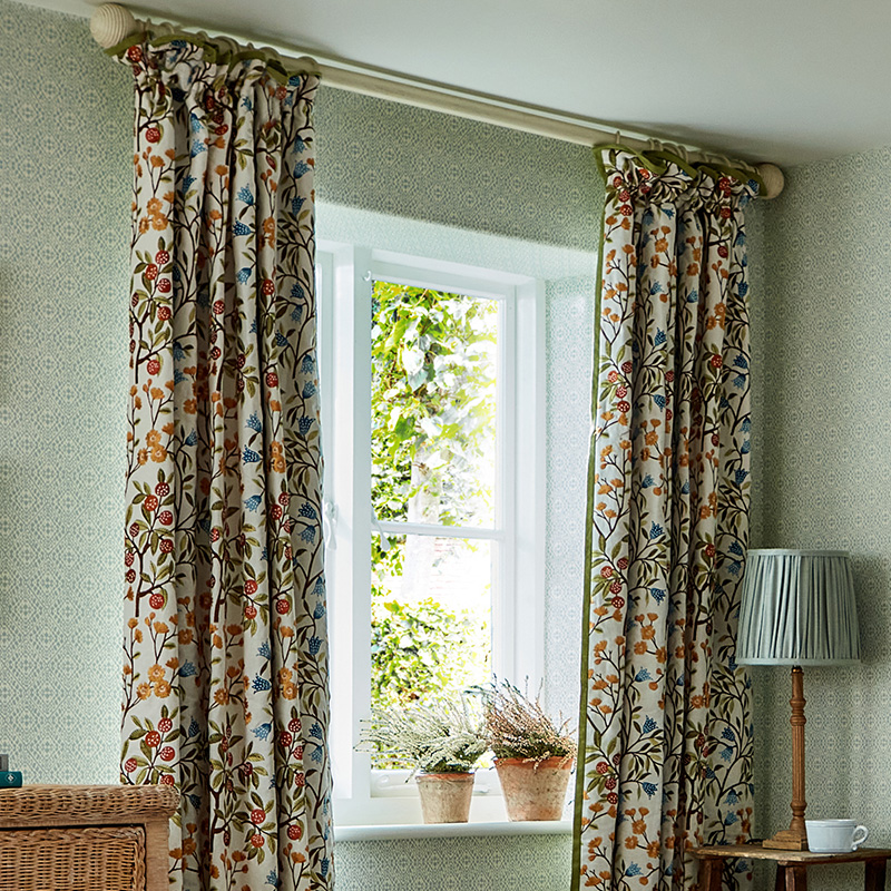 How to: Hang curtains