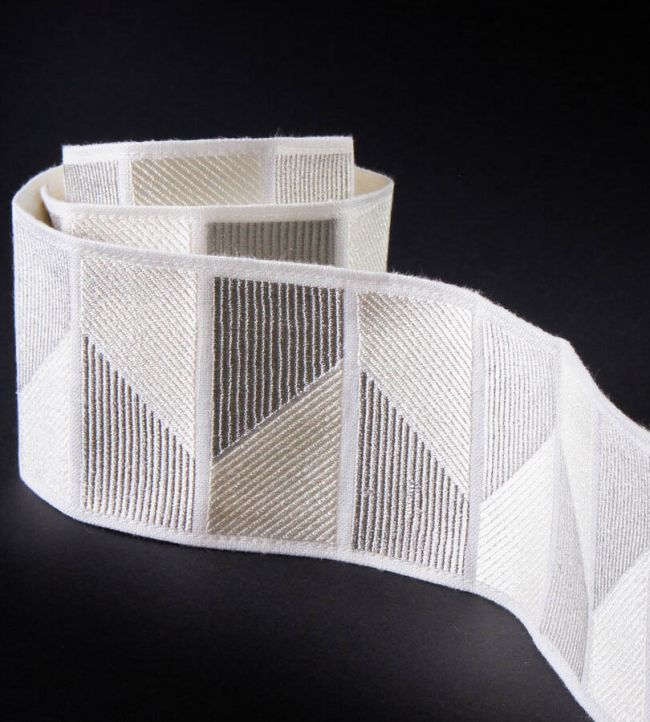 Holden Trimmings in 993 by Travers | Jane Clayton