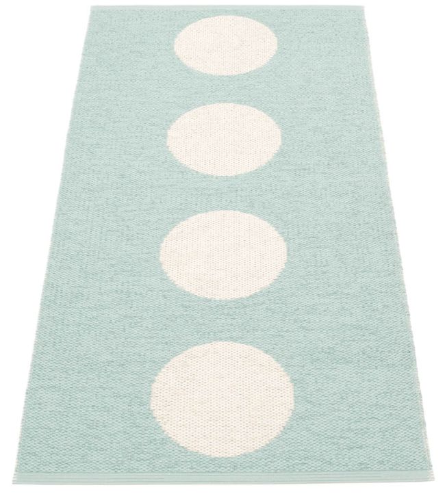 Vera Rug in Pale Turquoise/Vanilla by Pappelina | Jane Clayton