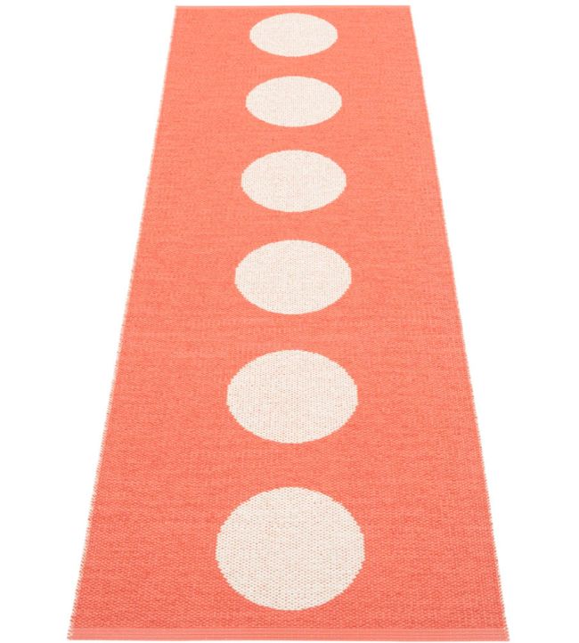 Vera Runner Rug in Flamingo/Vanilla by Pappelina | Jane Clayton