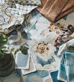 Florent Wallpaper in Sailcloth / Celestial / Clay by Harlequin | Jane ...