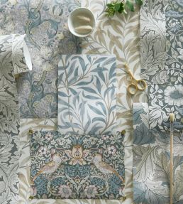 Mallow Wallpaper in Slate/Dove by Clarke & Clarke | Jane Clayton