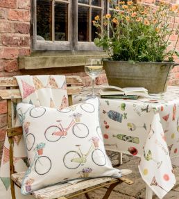 Cycles Fabric by Studio G in Cream | Jane Clayton