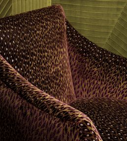 Velours Paon Fabric in 39 by Nobilis | Jane Clayton