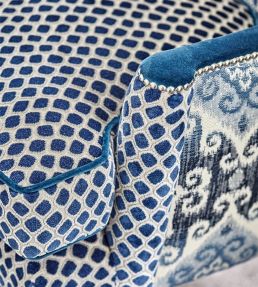 Fenelle Fabric by William Yeoward in Peacock | Jane Clayton